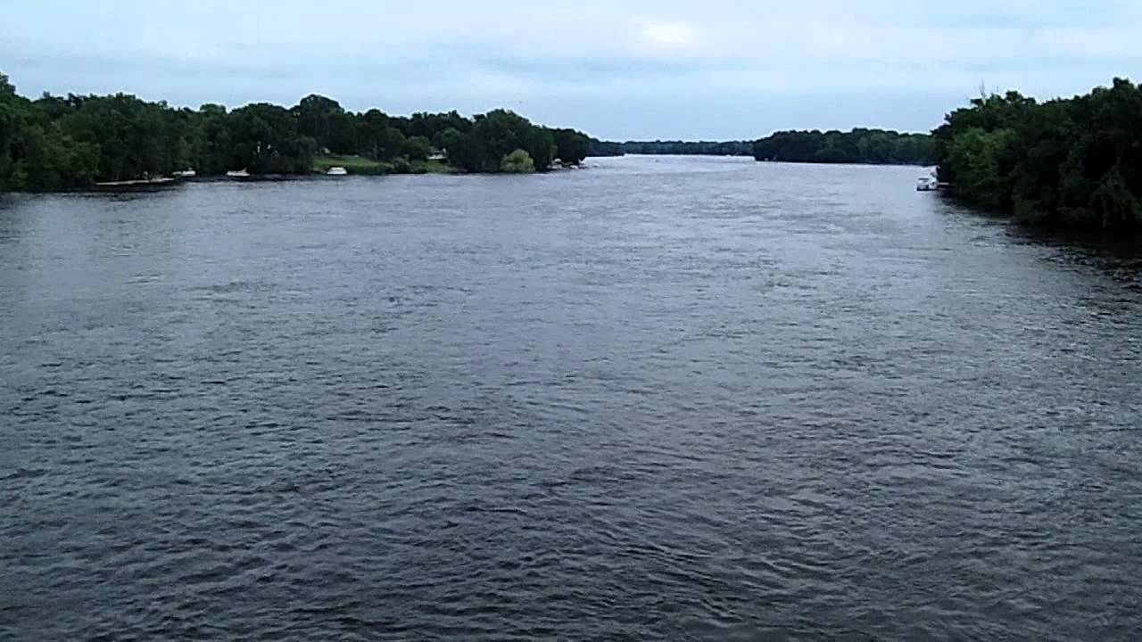 Mississippi River In Anoka, Minnesota - YouTube