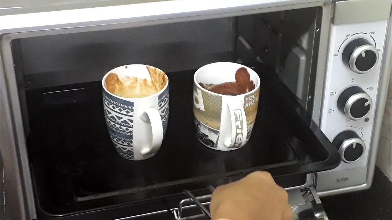 How to make Mug Cake in OTG oven? Eggless Chocolate and Vanilla mug ...
