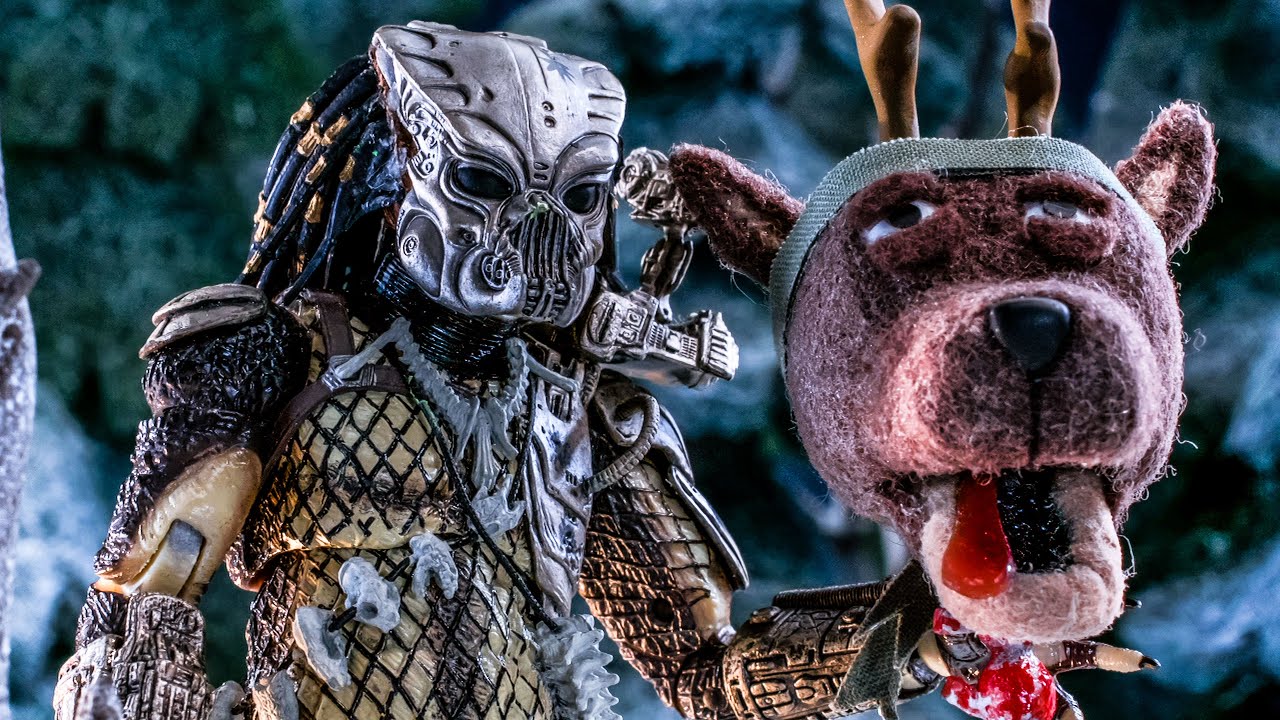 Predator vs Santa Clause Funny Short Movie - THE PREDATOR (2018) - YouTube