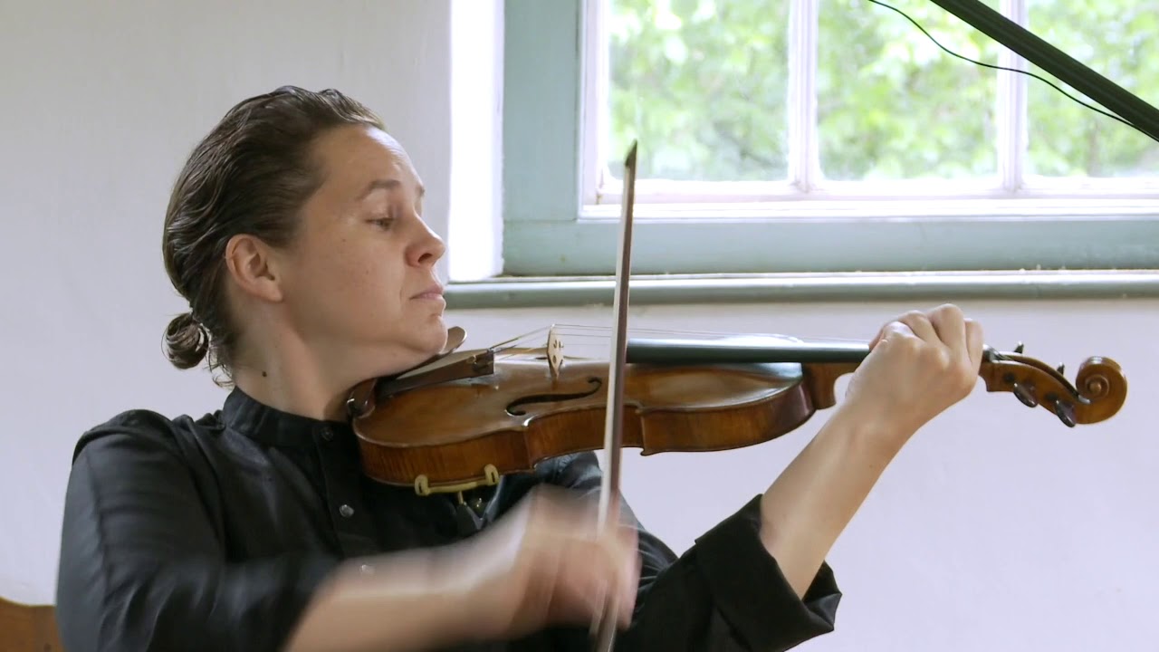 Jennifer Curtis Violin Live at Historic Bethabara Park - YouTube