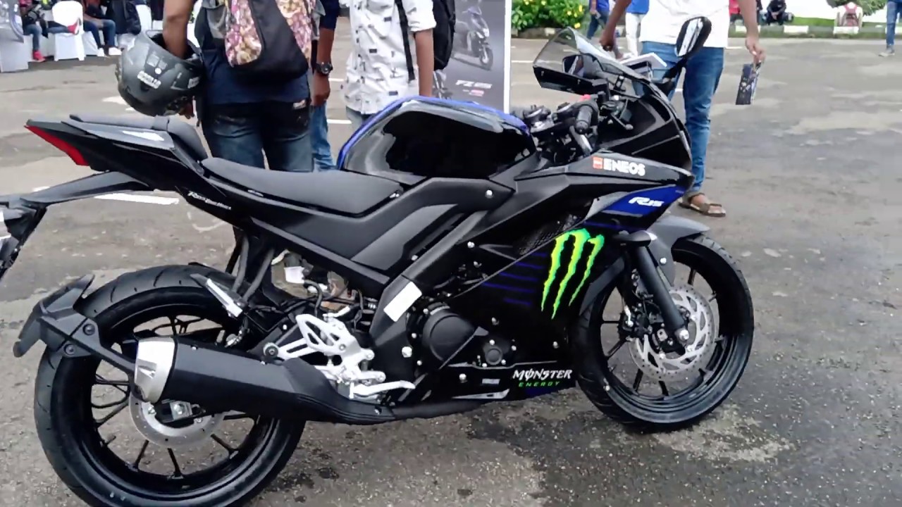 R15 v3 monster edition walk around - YouTube