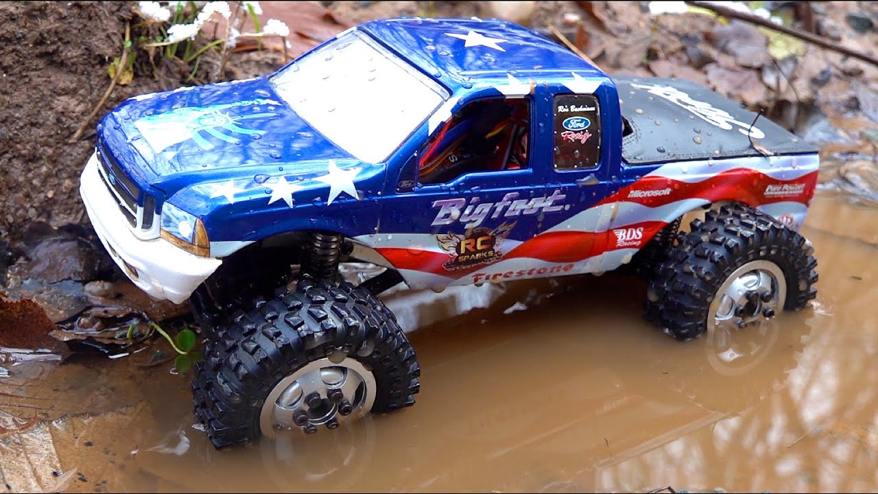 Replica '90's BiGFOOT gets MUDDY & GOES DEEP - MASSiVE: PANDA HOBBY 4WD ...