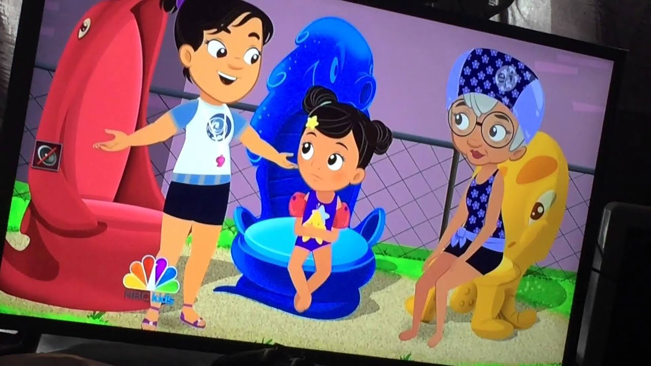 Nina's World (Dub 22) Donald Trumps Pool Party - YouTube