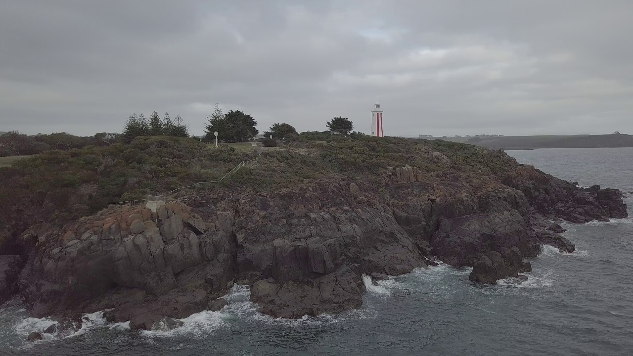 Mersey Bluff Lighthouse, Devonport, Tasmania Aerial Drone Footage - YouTube