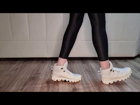 Trample mobile with my Adidas Campus Denimm and white On Cloudrock #SOFIAARMAZZI