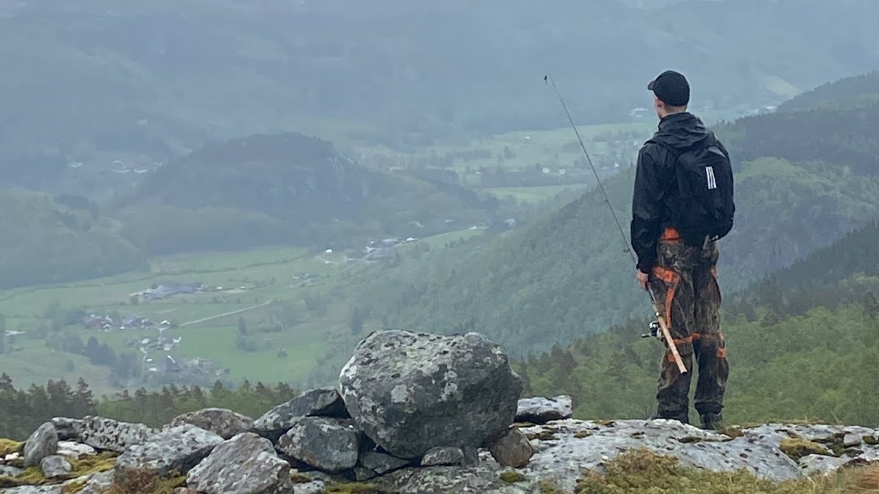 Bjørn og Magne på fiske tur🎣🎣 - YouTube