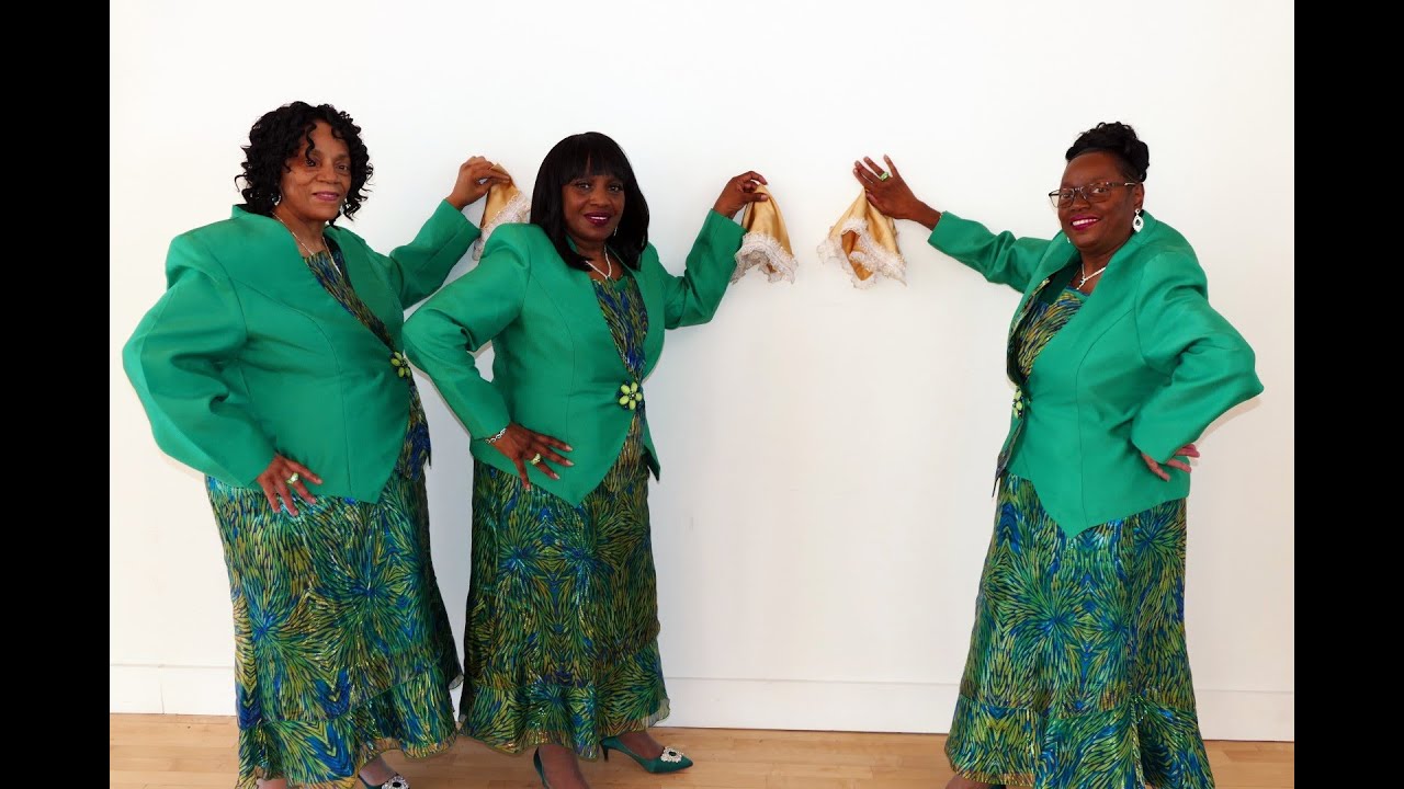 The Bell Singers - Let Jesus Walk In - YouTube