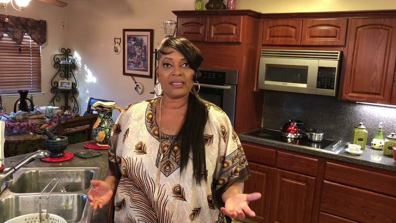 Cooking with a Genie: Sunday Dinner Series - Fried Chicken - YouTube