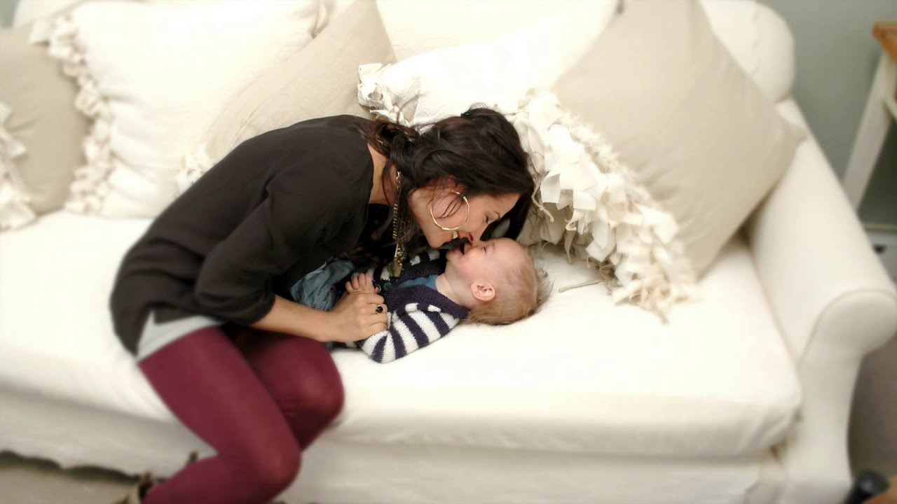 The Importance of Family Story - YouTube