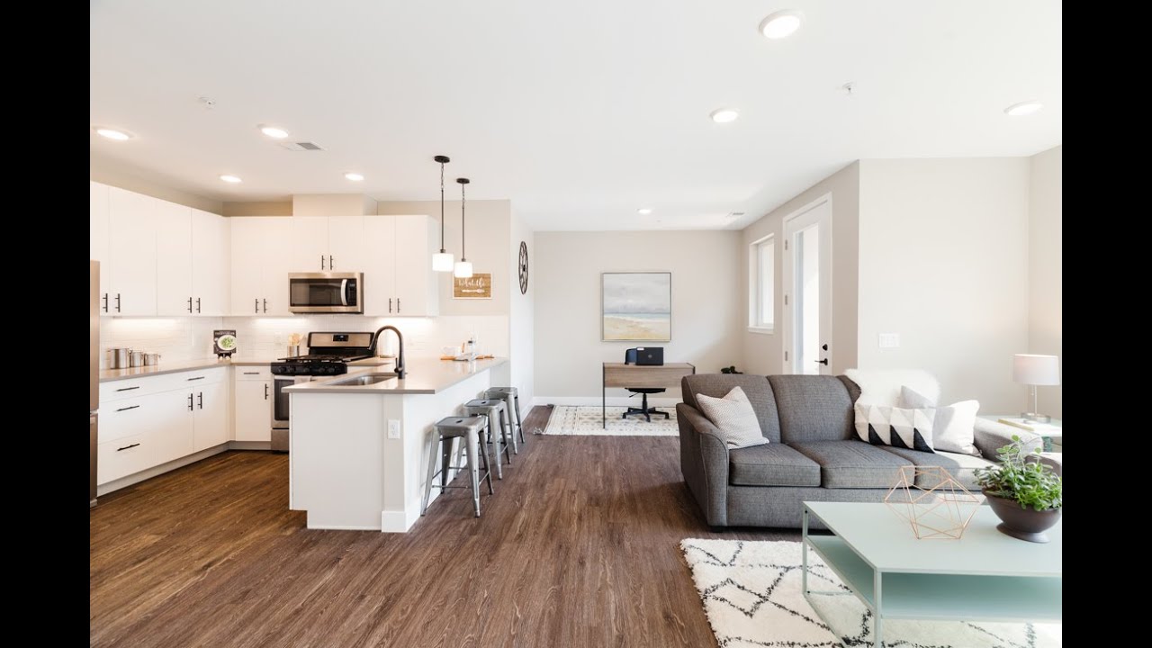 Modern Corner Unit Condo + Spectacular 360 Degree Rooftop Views in ...