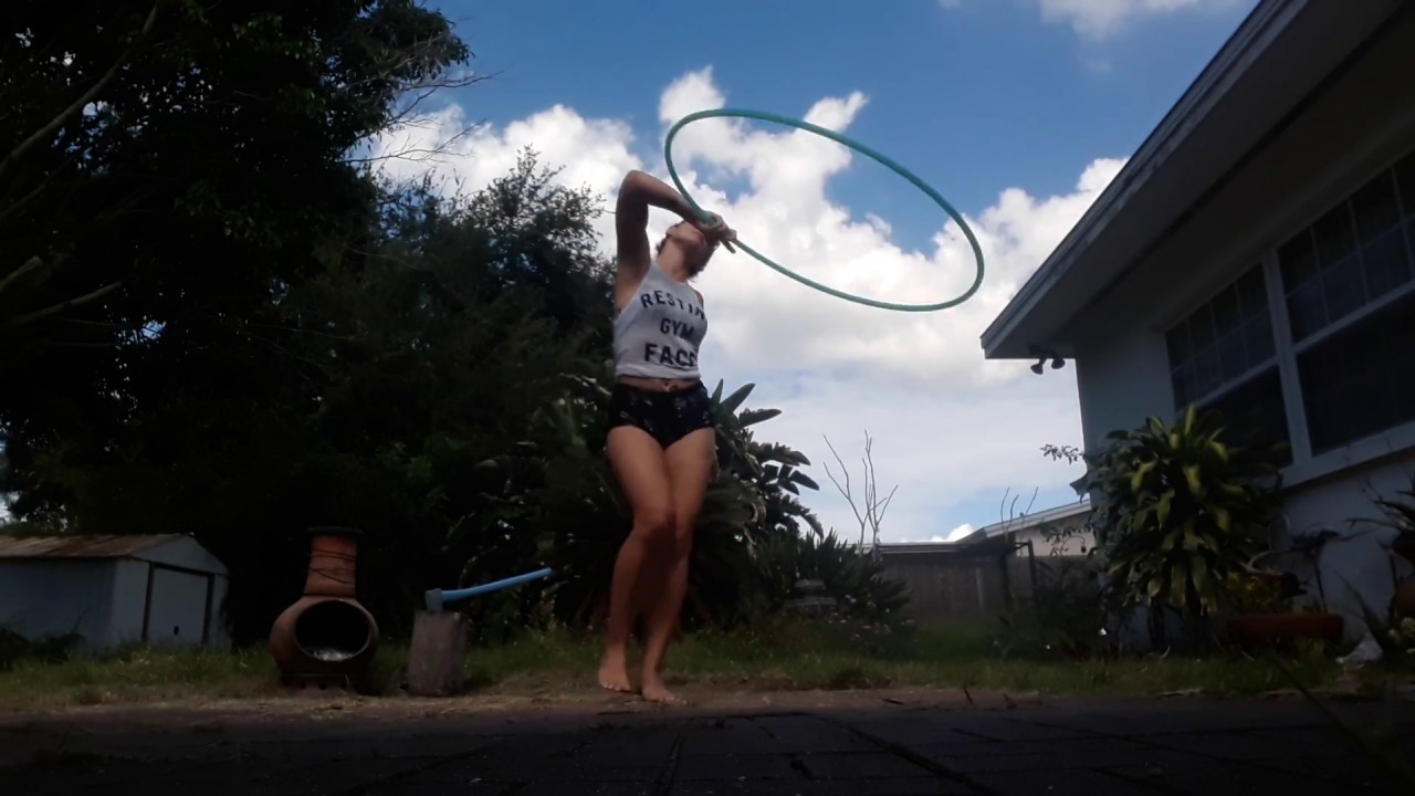 Hooping in the yard 4 - YouTube