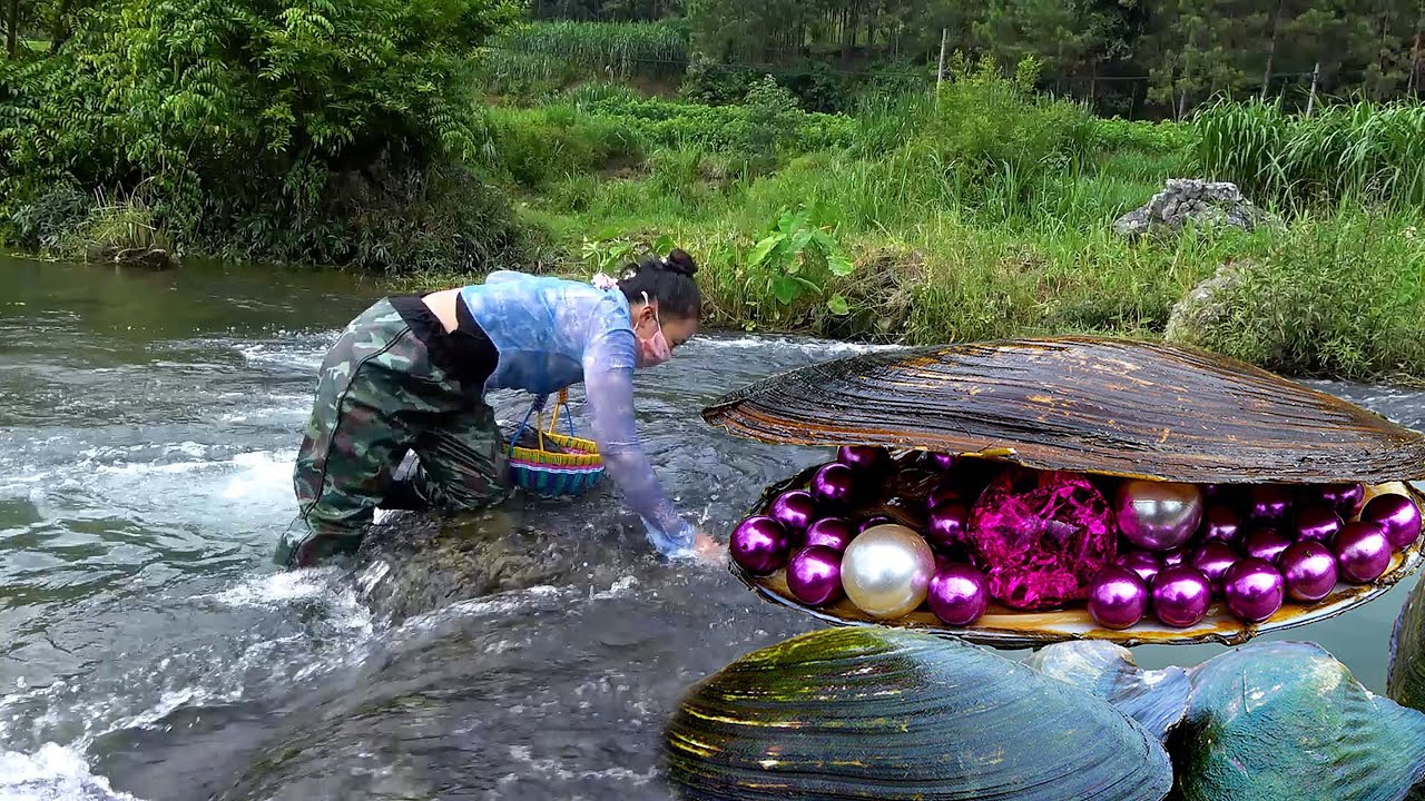 😱🎁Giant clams growing in the spring water, with enchanting pearls ...