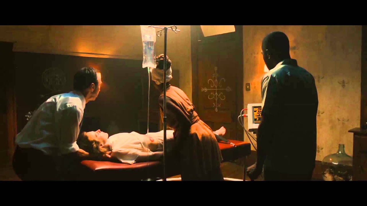 EL ÚLTIMO EXORCISMO PARTE II TRAILER SACERDOTES - YouTube