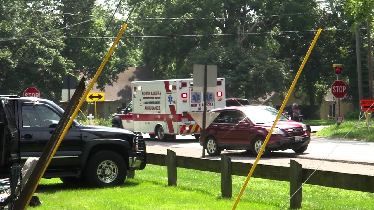 North Aurora, IL Fire Department Ambulance. - YouTube