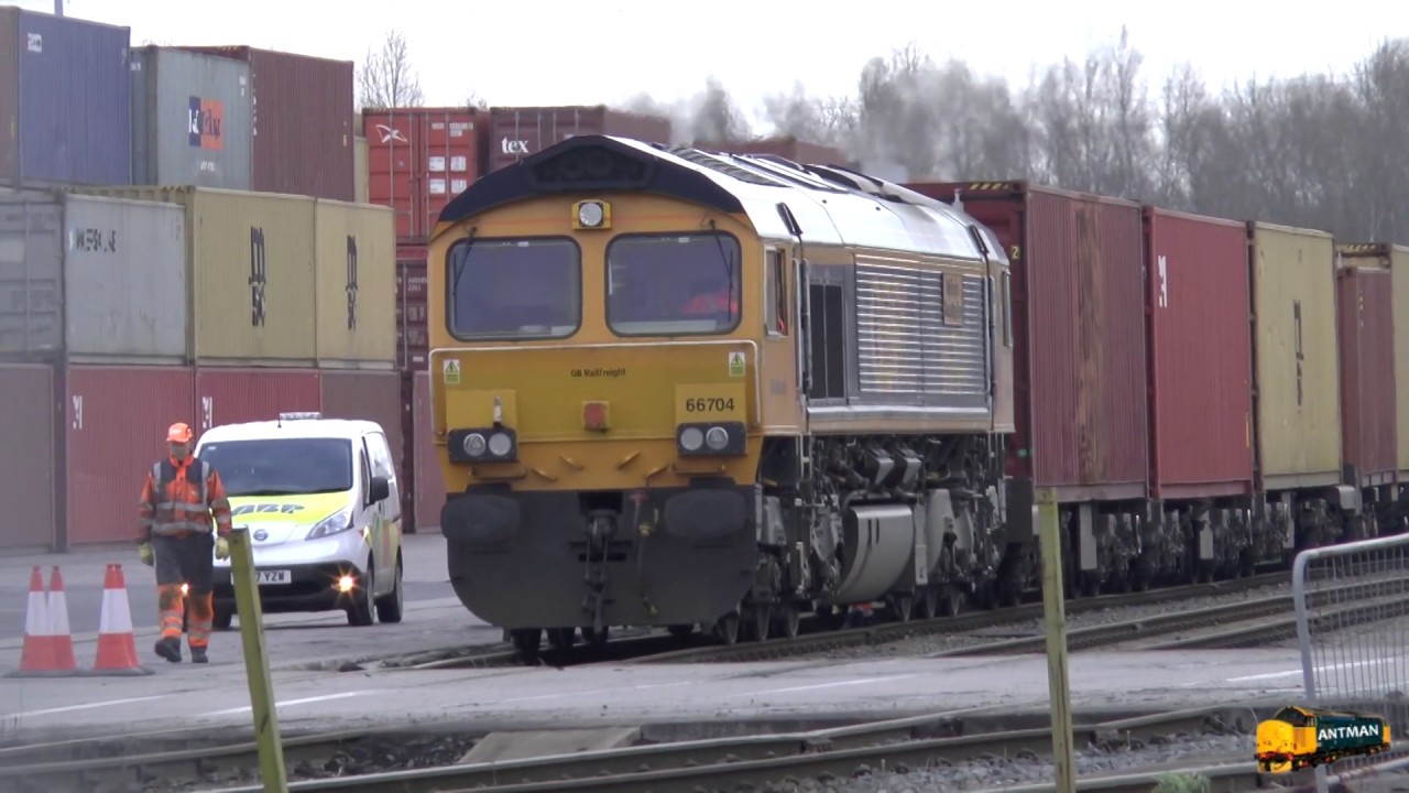 66704 arriving with 4M01 into Hams Hall Freight Terminal - YouTube