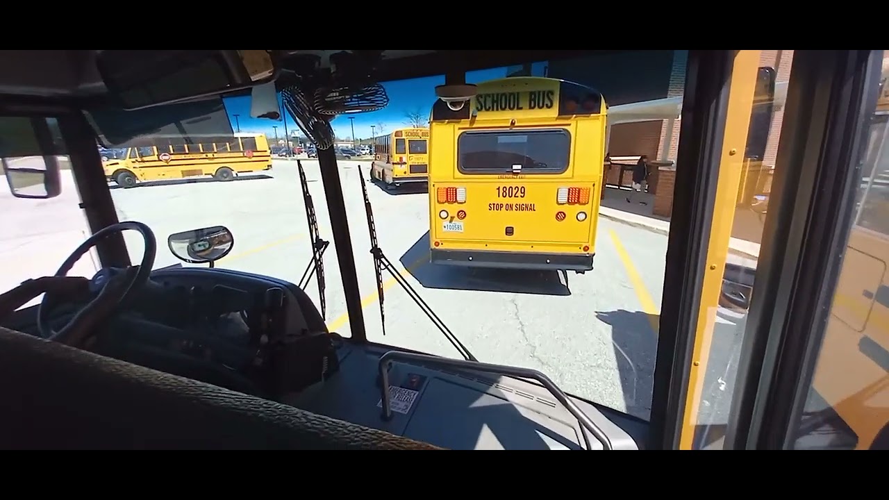 MCPS BUSES 04/20/22 - YouTube