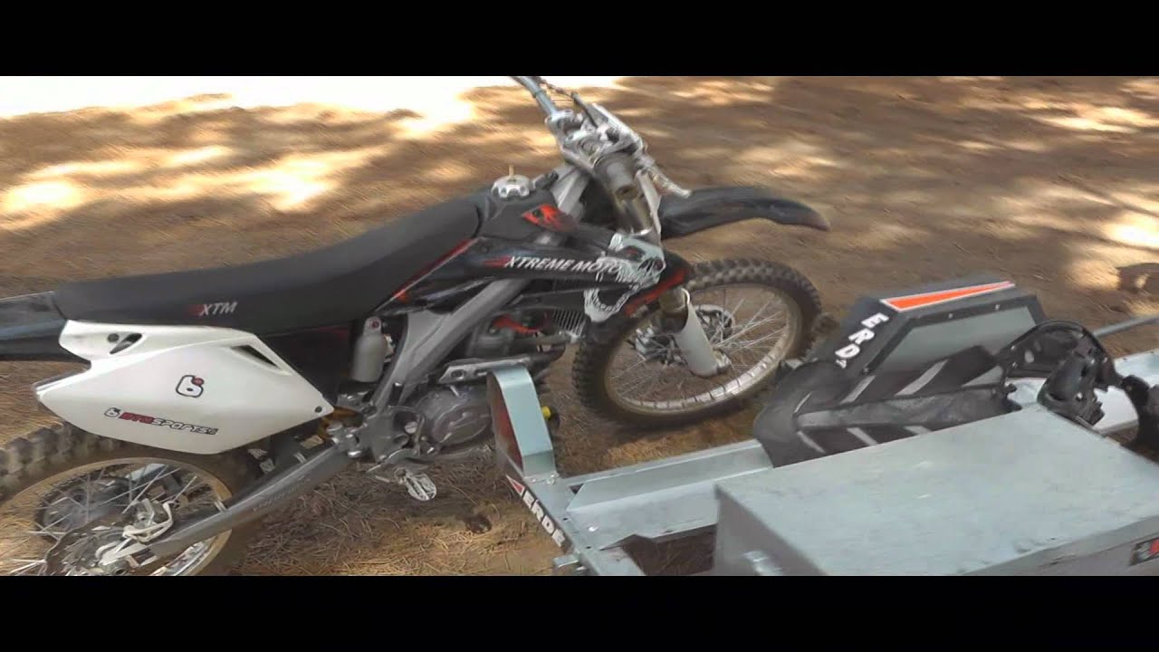Flynn Road Dirtbike Adventures - BBQ & Beers - YouTube