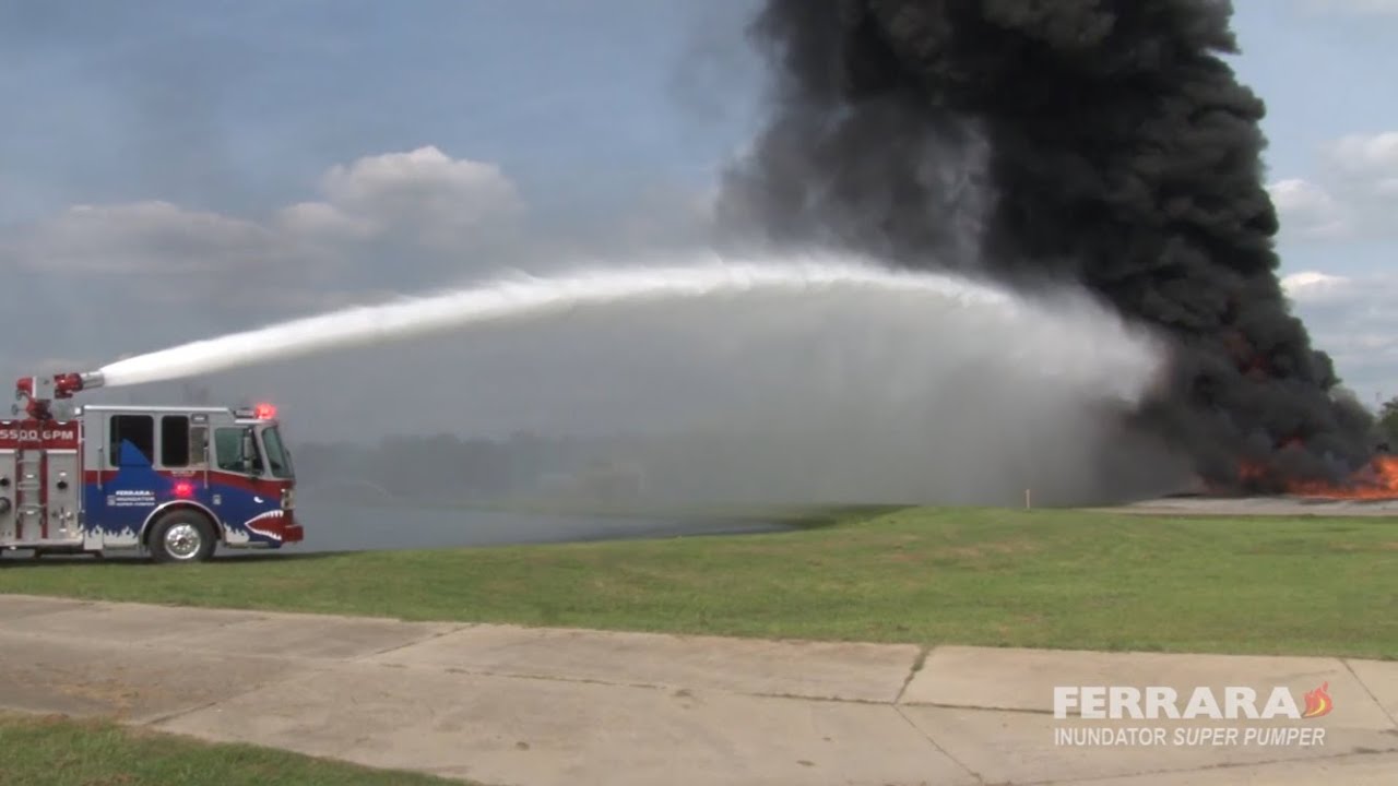Ferrara Inundator Super Pumper - YouTube
