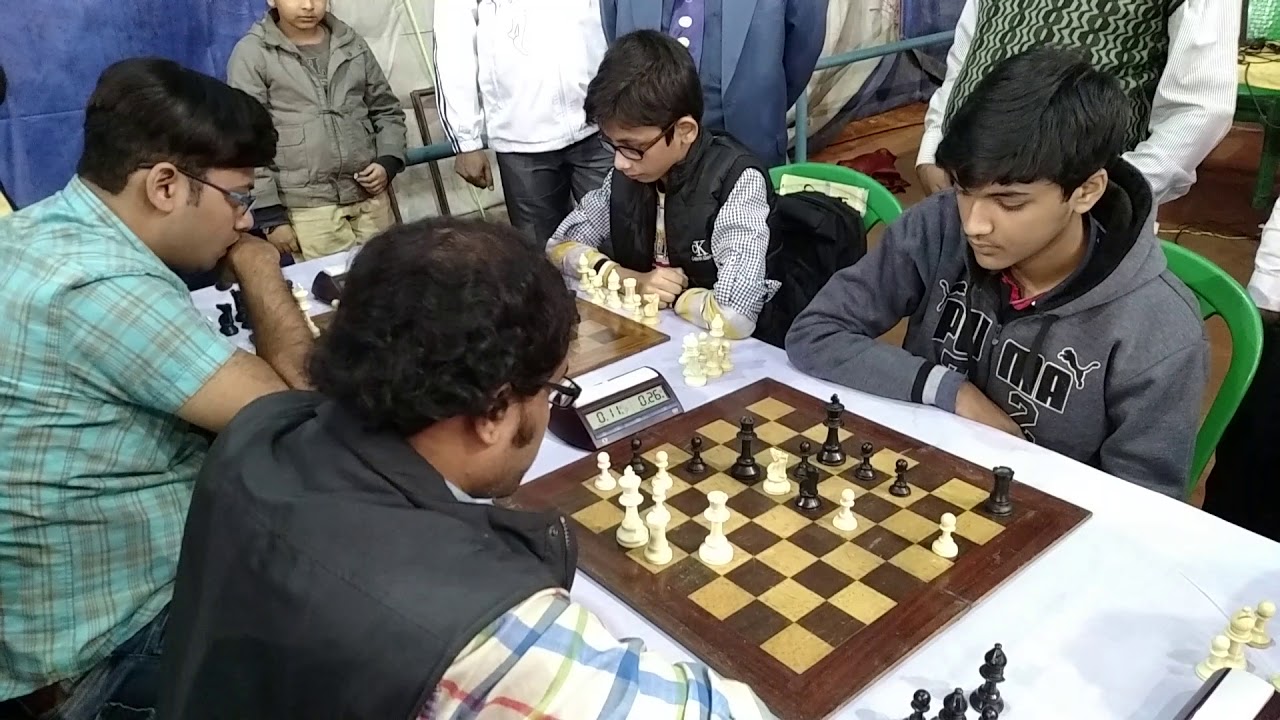 Somak Palit wins the endgame against Aditya Basu - YouTube