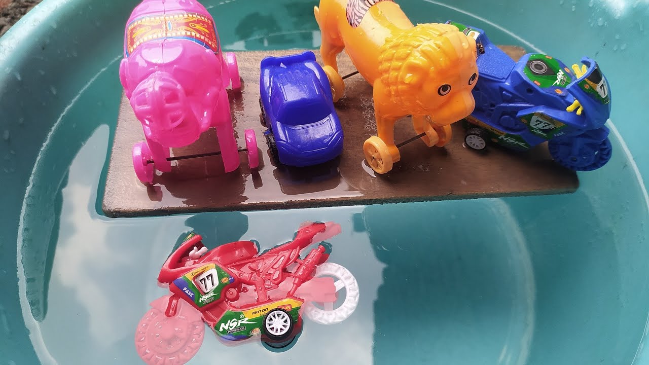 boat toy in water| naav game | boat wala toy cartoon | gadi wala ...