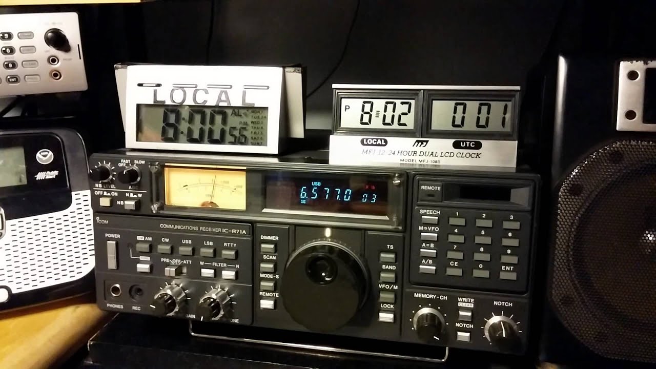 Icom R71A - YouTube