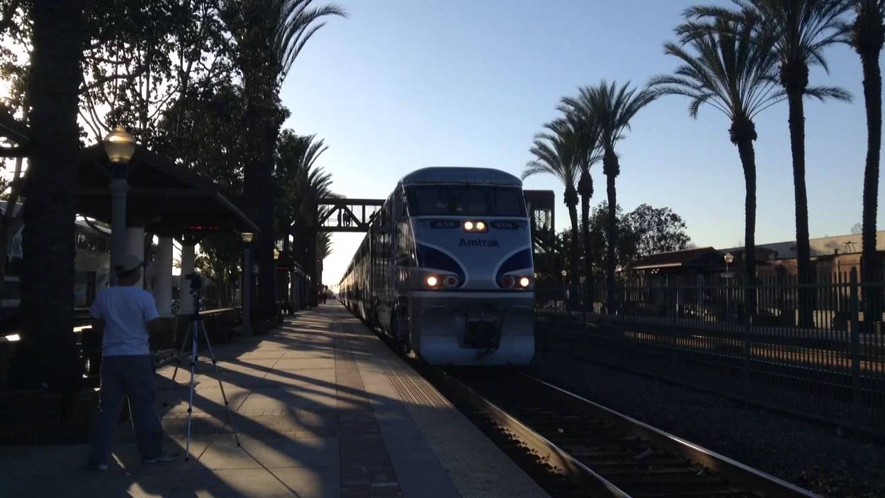 F59PHi #459 leads AMTK #582 out of Fullerton 2/21/14 - YouTube