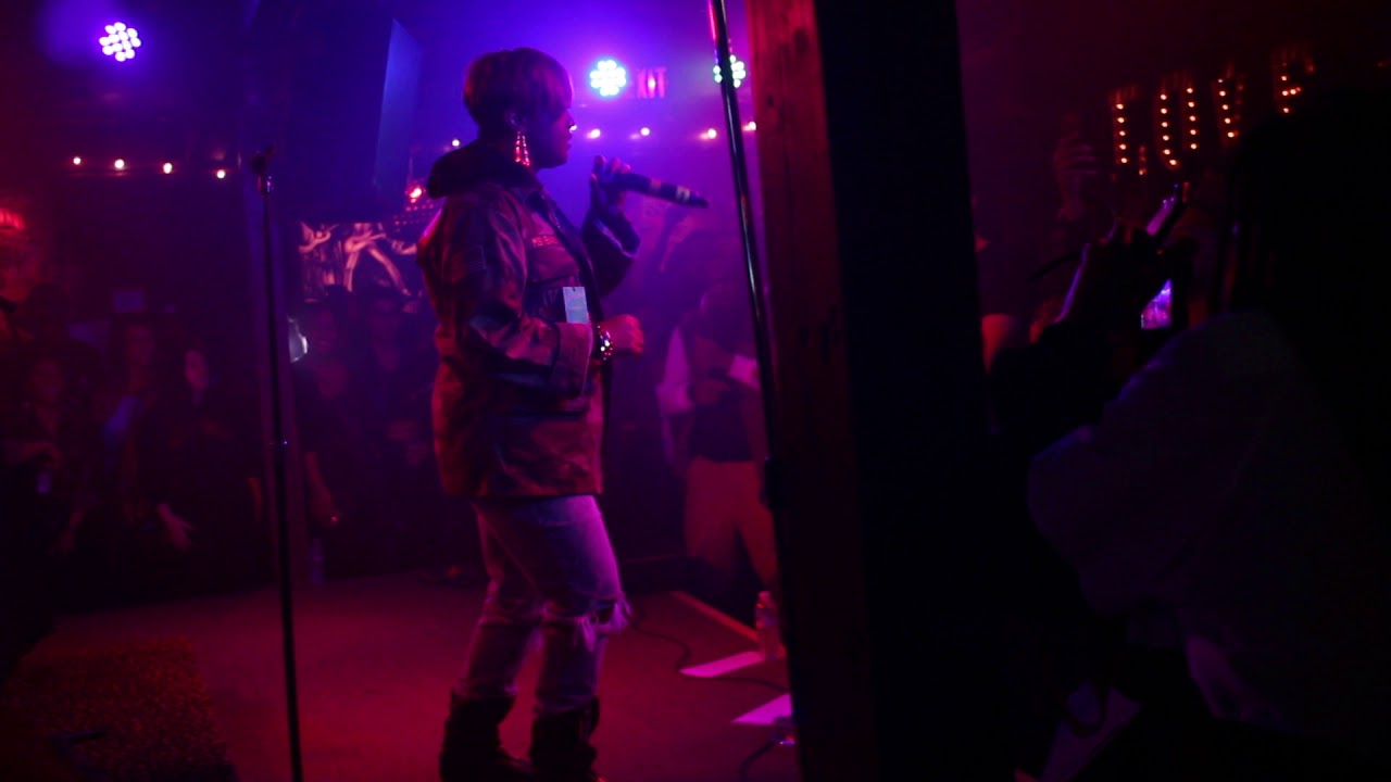 Rapsody - OooWee (Live) - YouTube