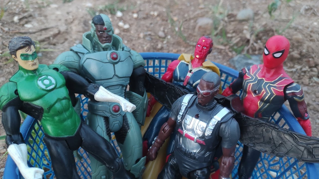 Marvel Superhero, Spider-Man, falcon, vision, cyborg, green lantern ...