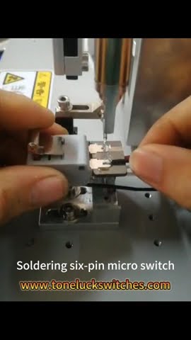 Soldering six-pin micro switch - YouTube