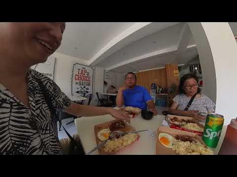 Sinangag Express 24hour Tapsilog in Makati | Must Try in the Philippines - YouTube