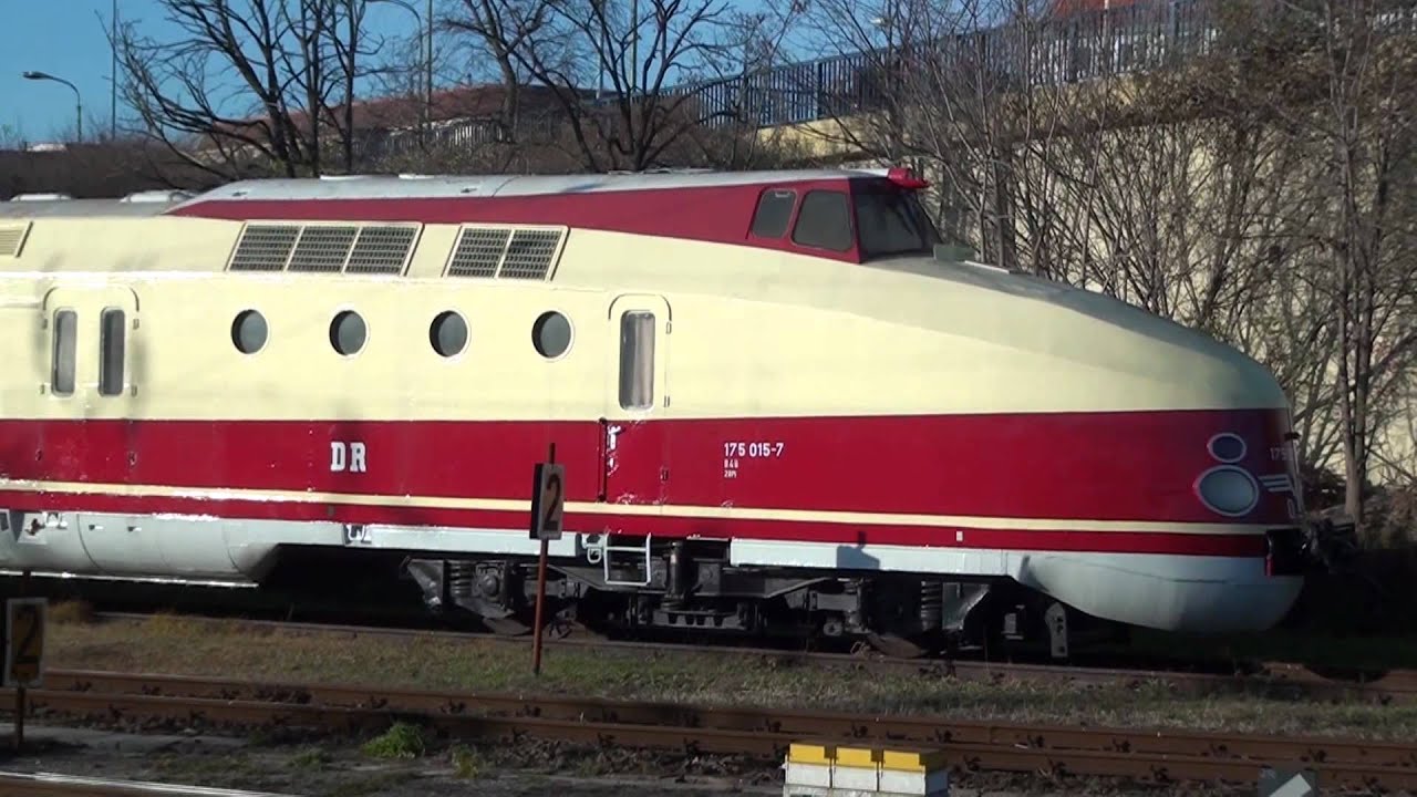 Deutsche Reichsbahn VT 18:16 serie 175 015-7 te Bahnhof Berlin ...