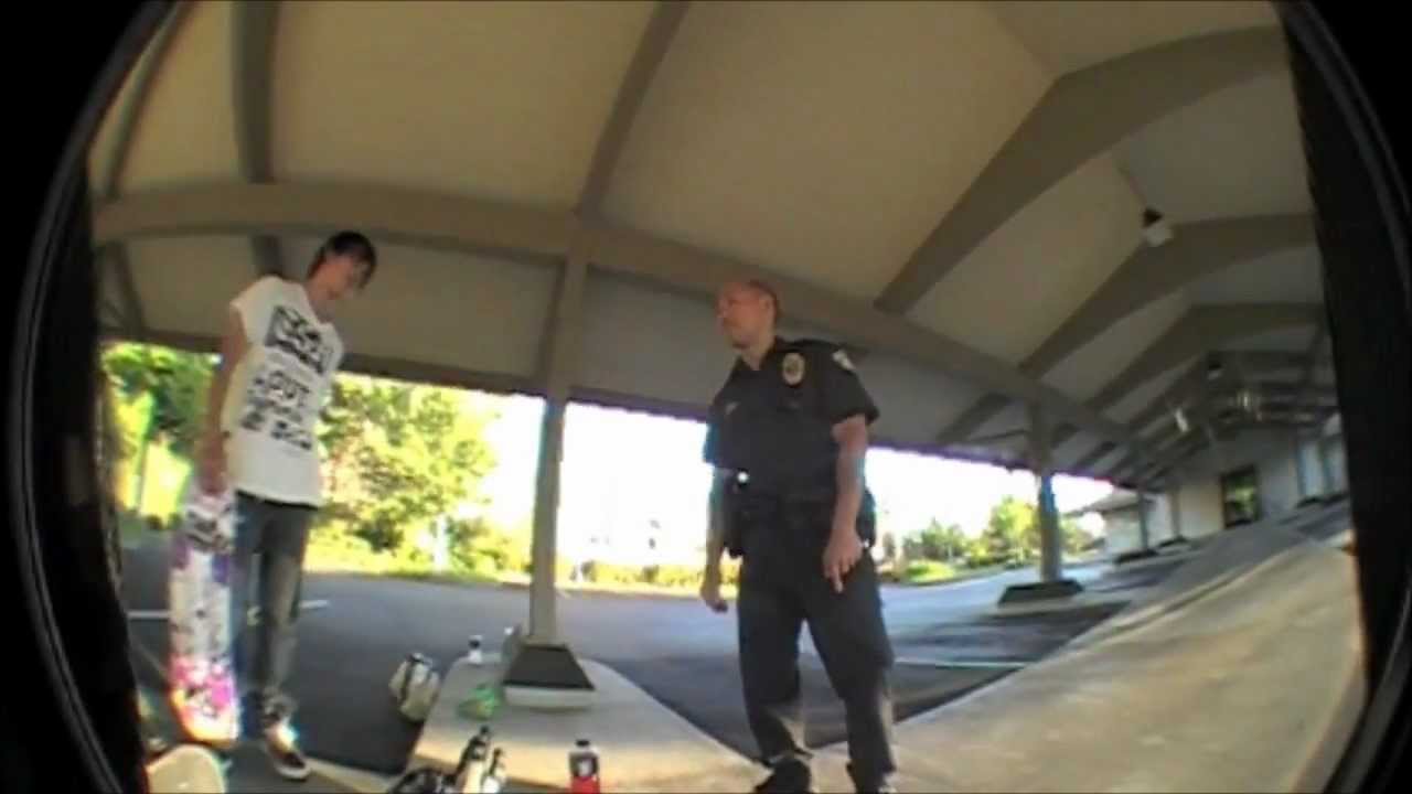 Coolest Police Officer Ever - YouTube