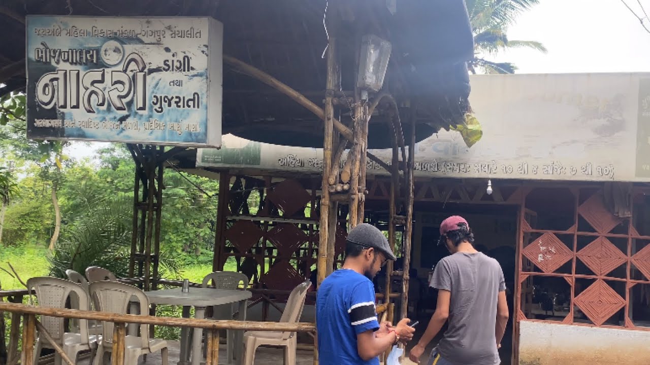 Nahri Hotel I Tribal Dangi Thali Near Vansda - YouTube