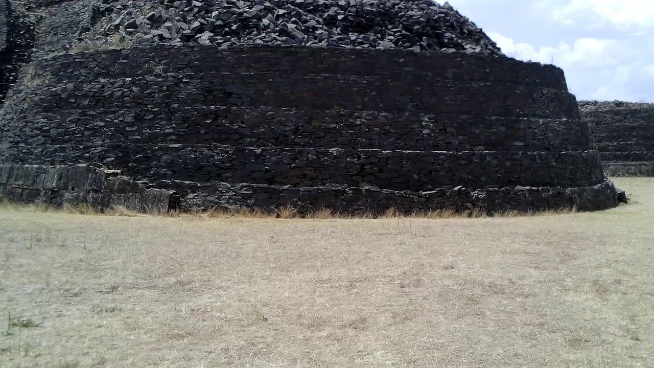 YACATAS de Tzintzuntzan Michoacán 2 -Rey Caltzontzin - Visita Michoacán ...