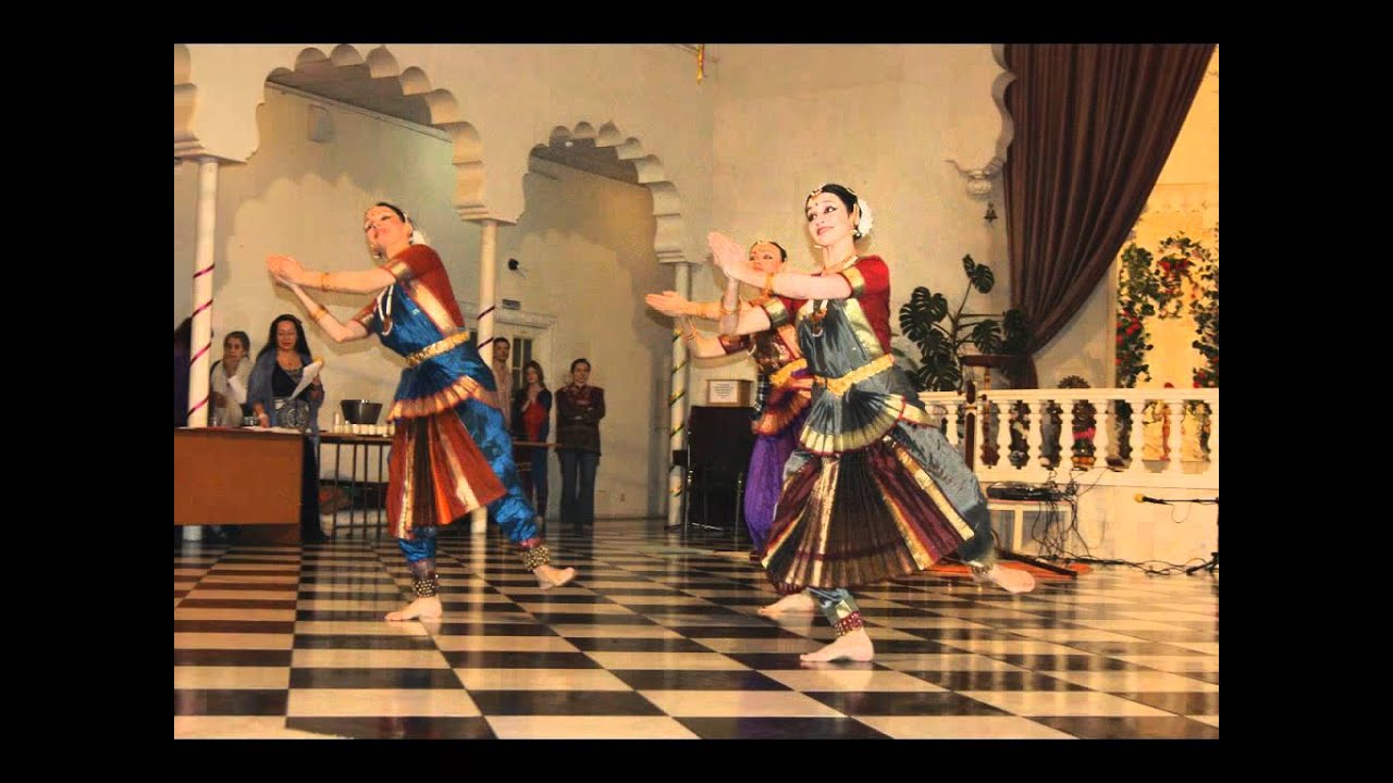 Hindu temple Russia.wmv - YouTube