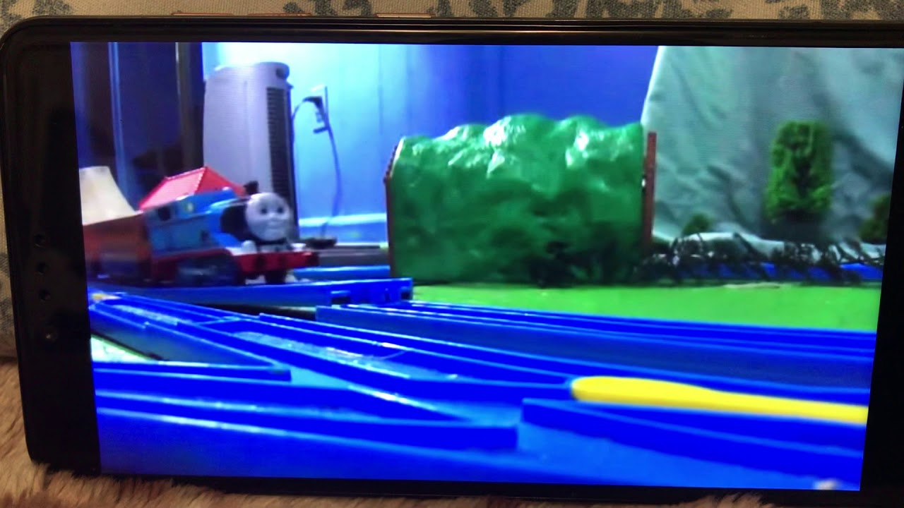 Tomy Thomas Gets Bumped (2011) Crash Scene by Percyengine619 - YouTube