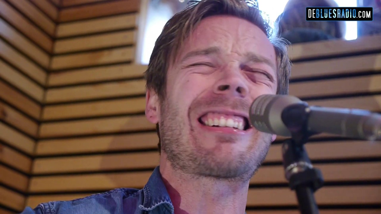 Ken Stead - interview and unplugged session - live at DBR - YouTube