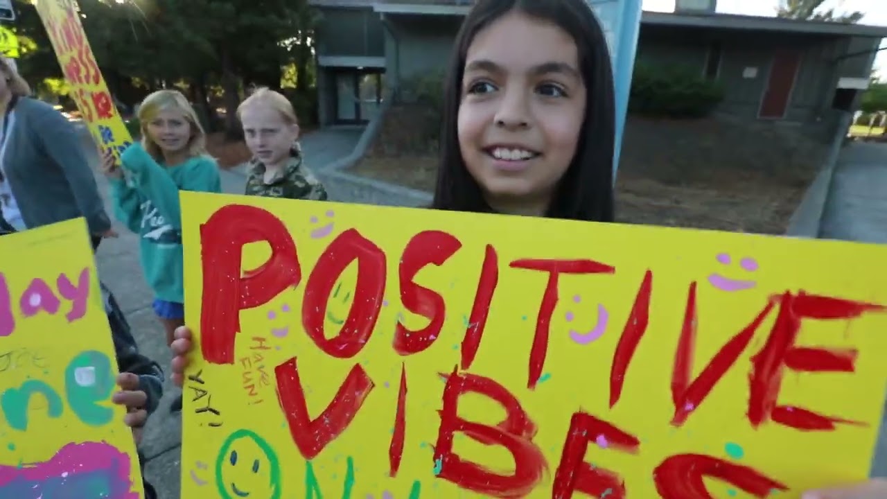 The Kindness Crew from Strawberry School Bring Positive Messages. - YouTube