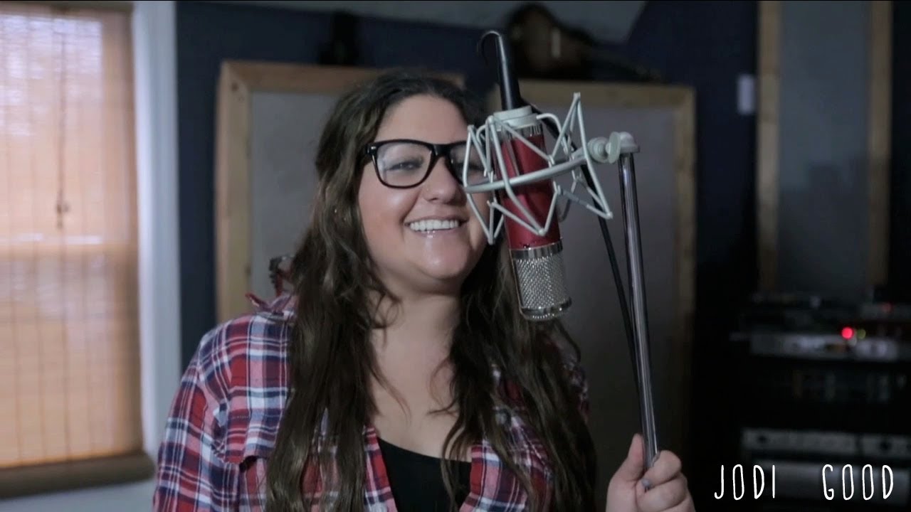 22 - Taylor Swift - Jodi Good Cover - YouTube