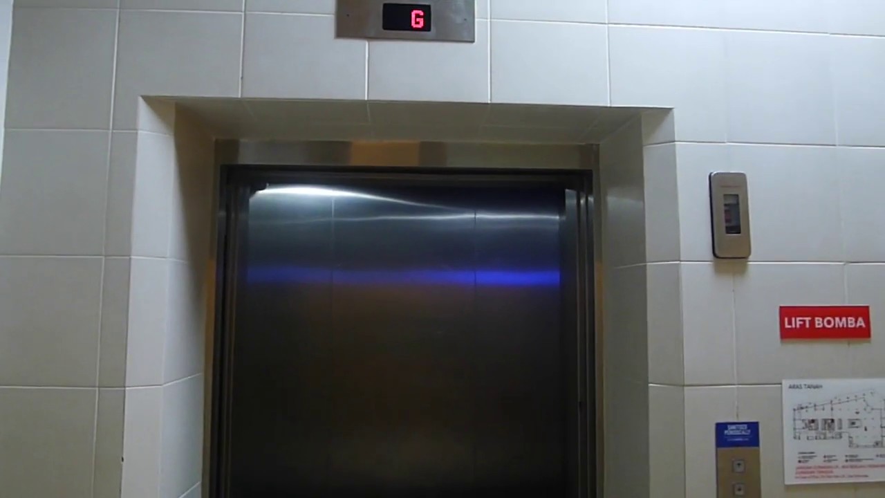 Thysenkrupp Lift at Sunway Cilio Hotel (Lift Bomba) area - YouTube