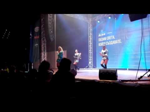 Lora Karadjova concert