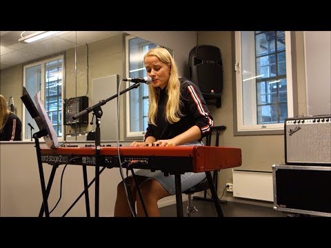 Bora Iwe - Piano Cover By Makihiyo