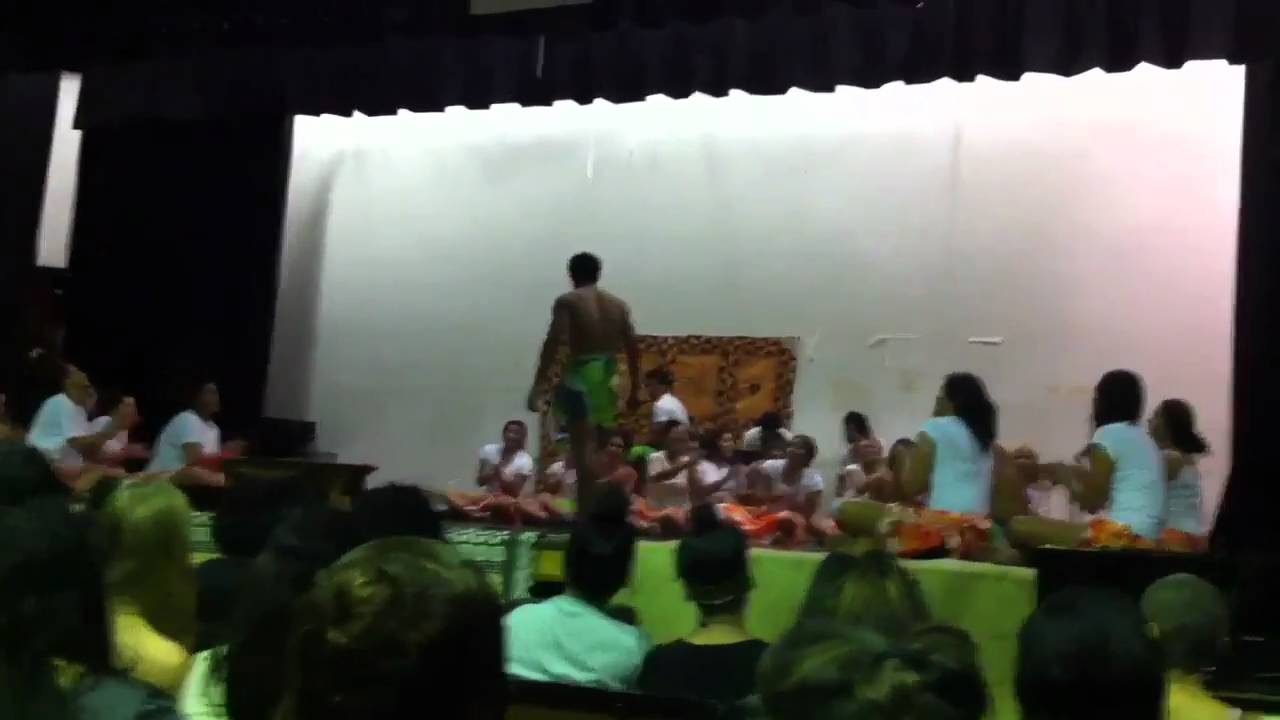 Brisbane State High Poly Night 2010 - Samoan Sasa - YouTube