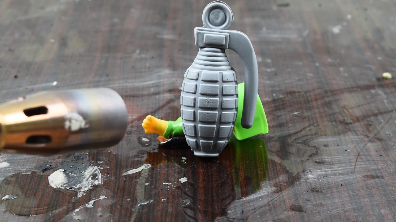 IR Destruction TOYS VS TORCH : TOYS DESTRUCTION : DESTRUCTION - YouTube