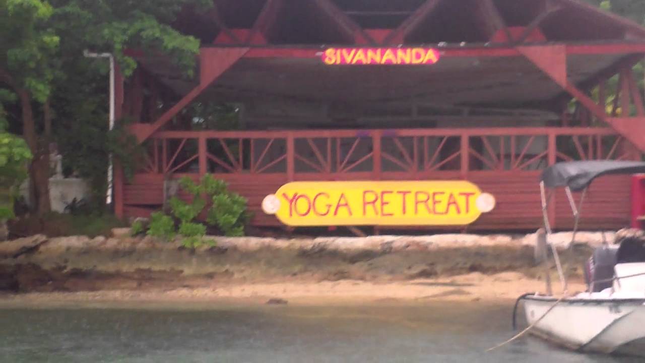 Llega a Sivananda Ashram en las Bahamas - YouTube