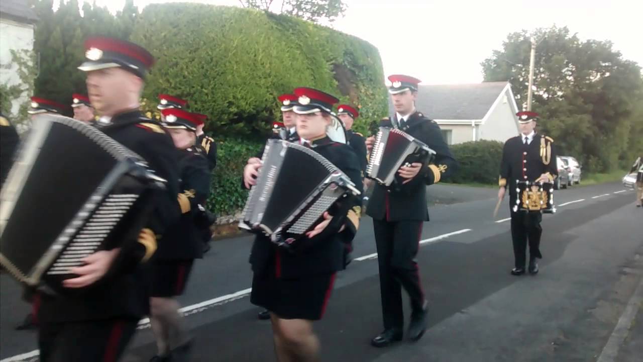 Dunloy Accordion Band @ Macosquin First Flute 2015 - YouTube