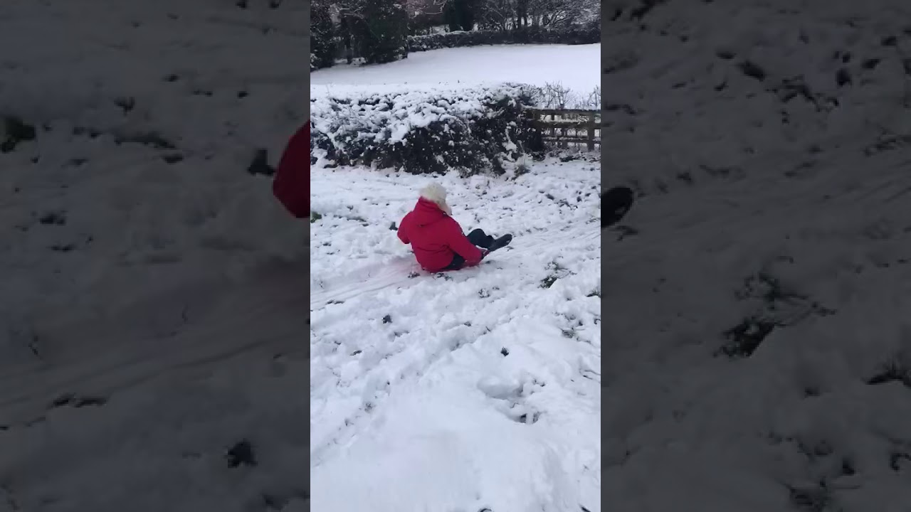 Crazy dad snow sled Crash - YouTube