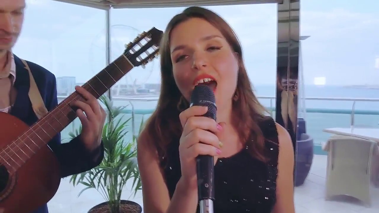 Music id1250 duo singer and guitar Russia - YouTube