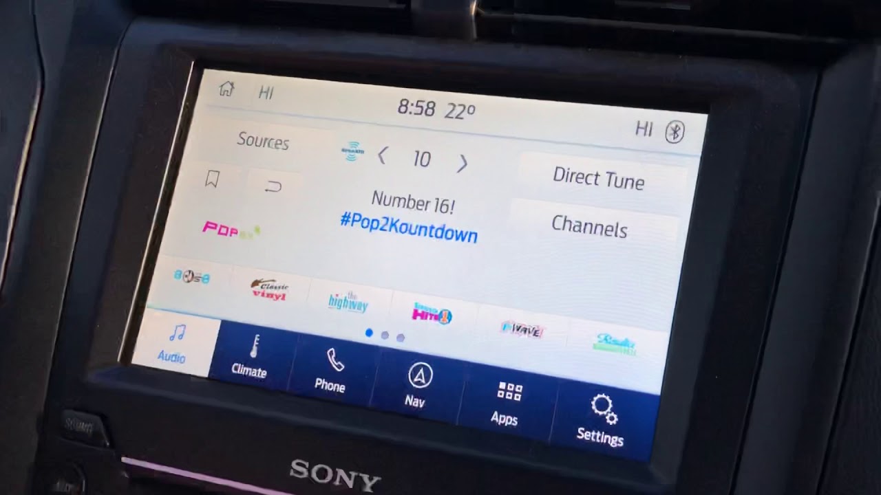 Wii on Sirius XM Pop2K - YouTube