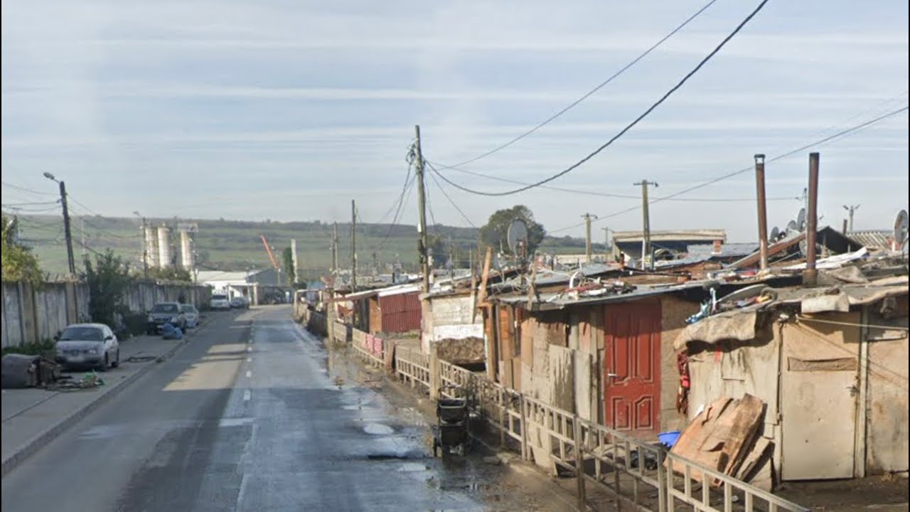 Ghetoul din Cluj-Napoca in care traiesc sute de oameni in conditii ...